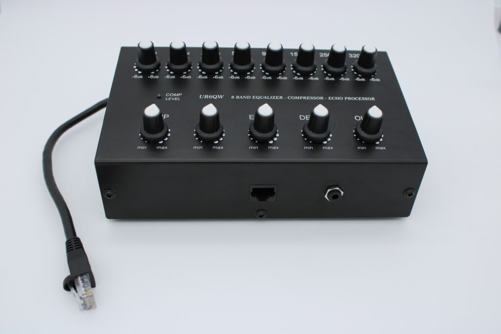 8-band EQ for RJ-45 Yaesu or RJ-45 Icom (v4) - DB6QW Electronics