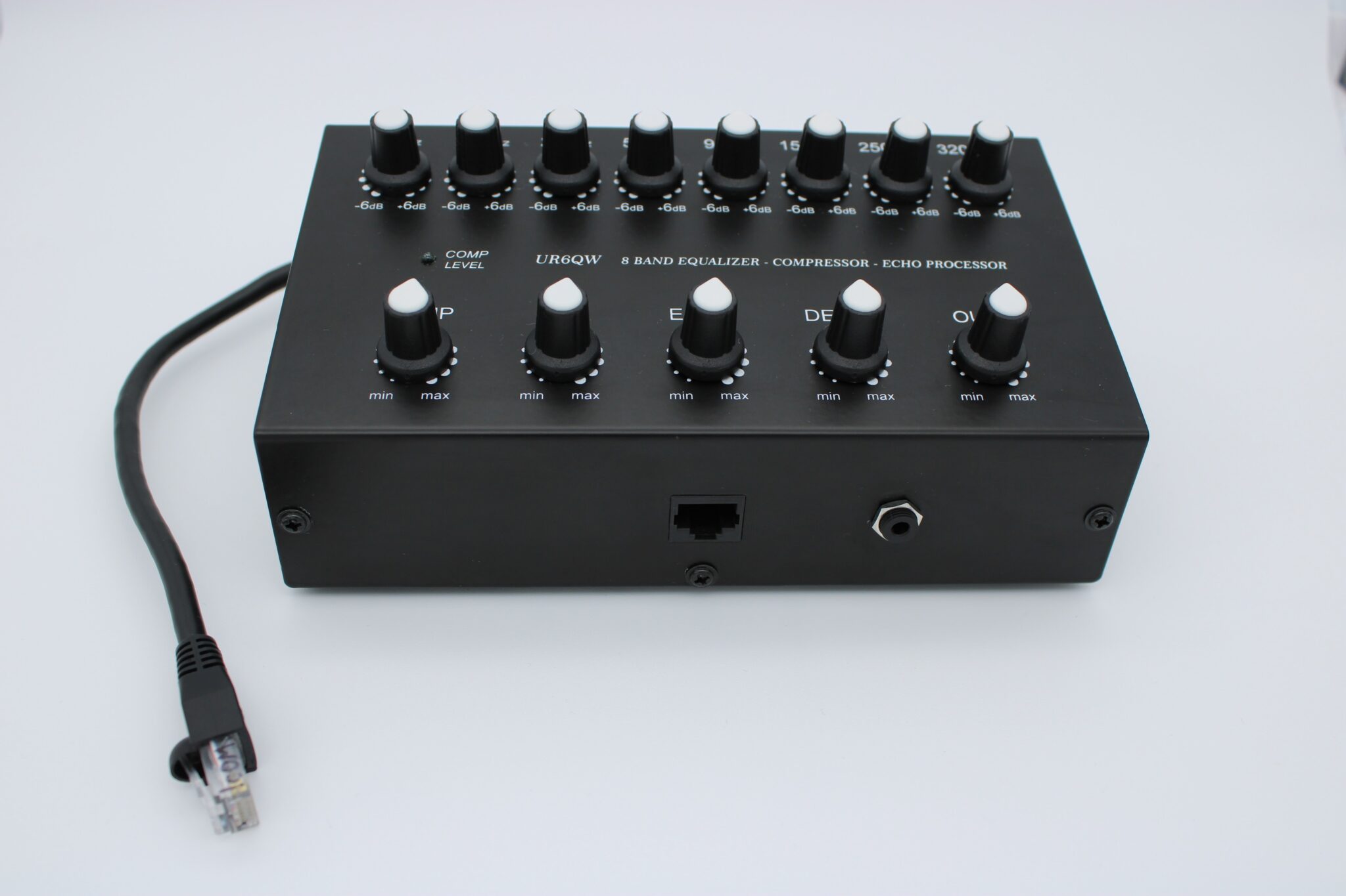 8-band EQ for RJ-45 Yaesu or RJ-45 Icom (v4) - DB6QW Electronics